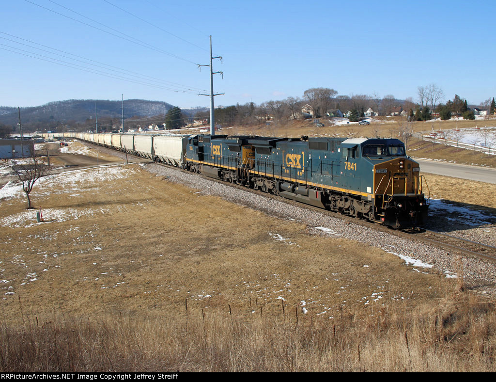 CSXT 7841